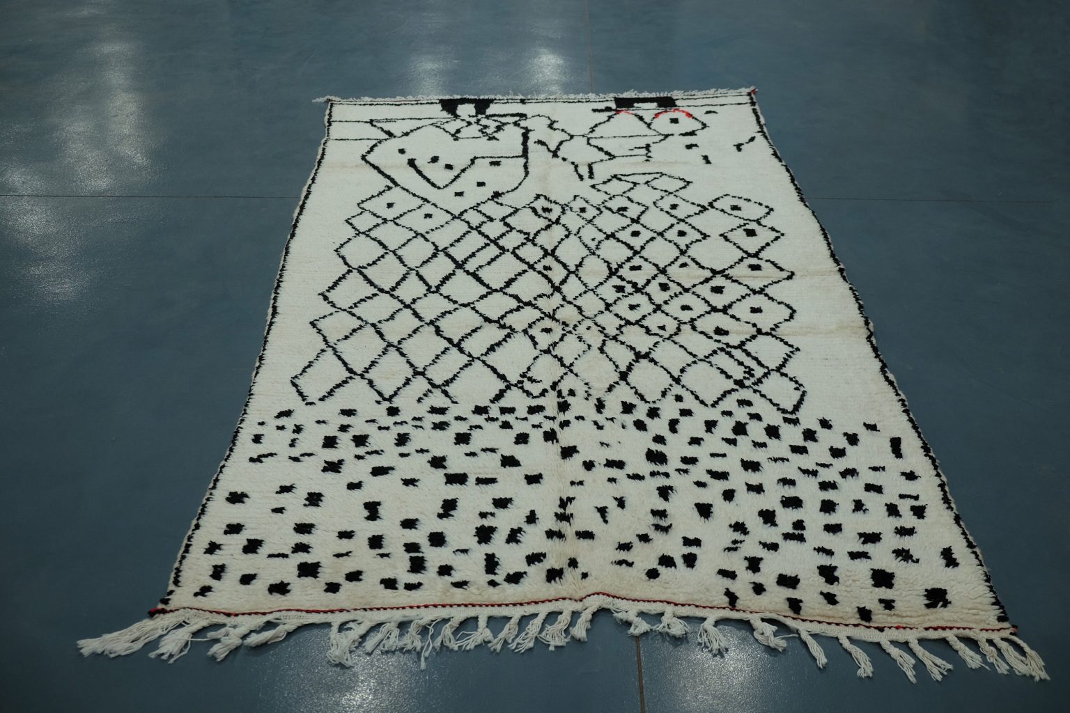 Amazing Azilal rug 8.03 ft x 2.26 ft - Moroccan Rugs