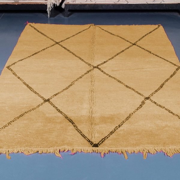 Moroccan Beni Ourain Rugs - Handmade Beni Ouarain Carpet