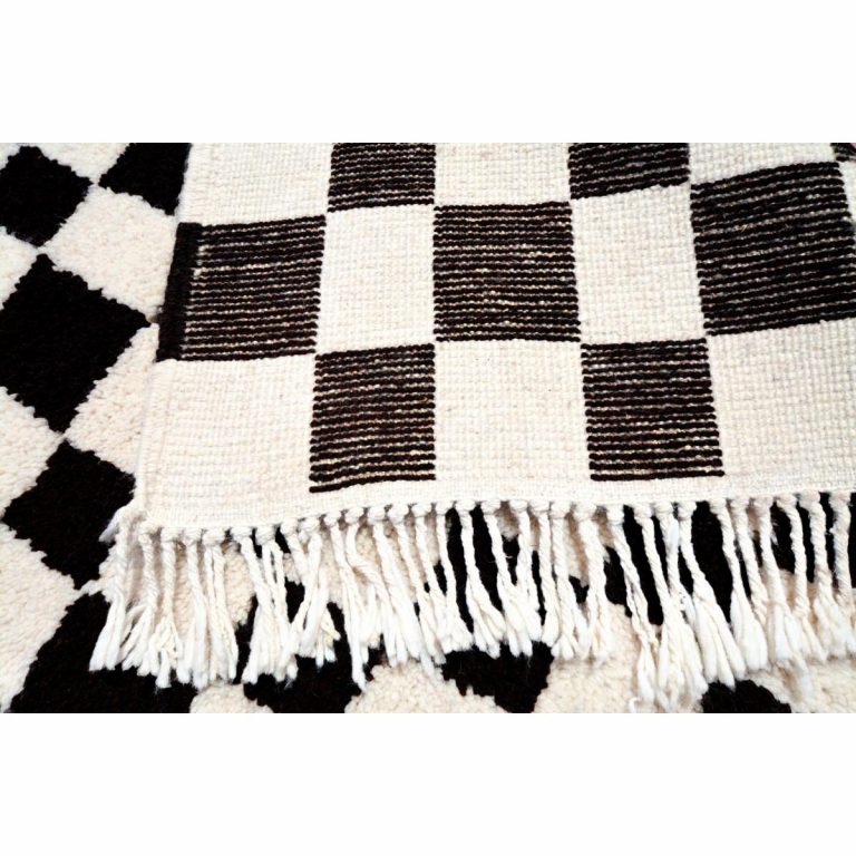 Handmade Berber rug - Checkered rug - Moroccan Rugs